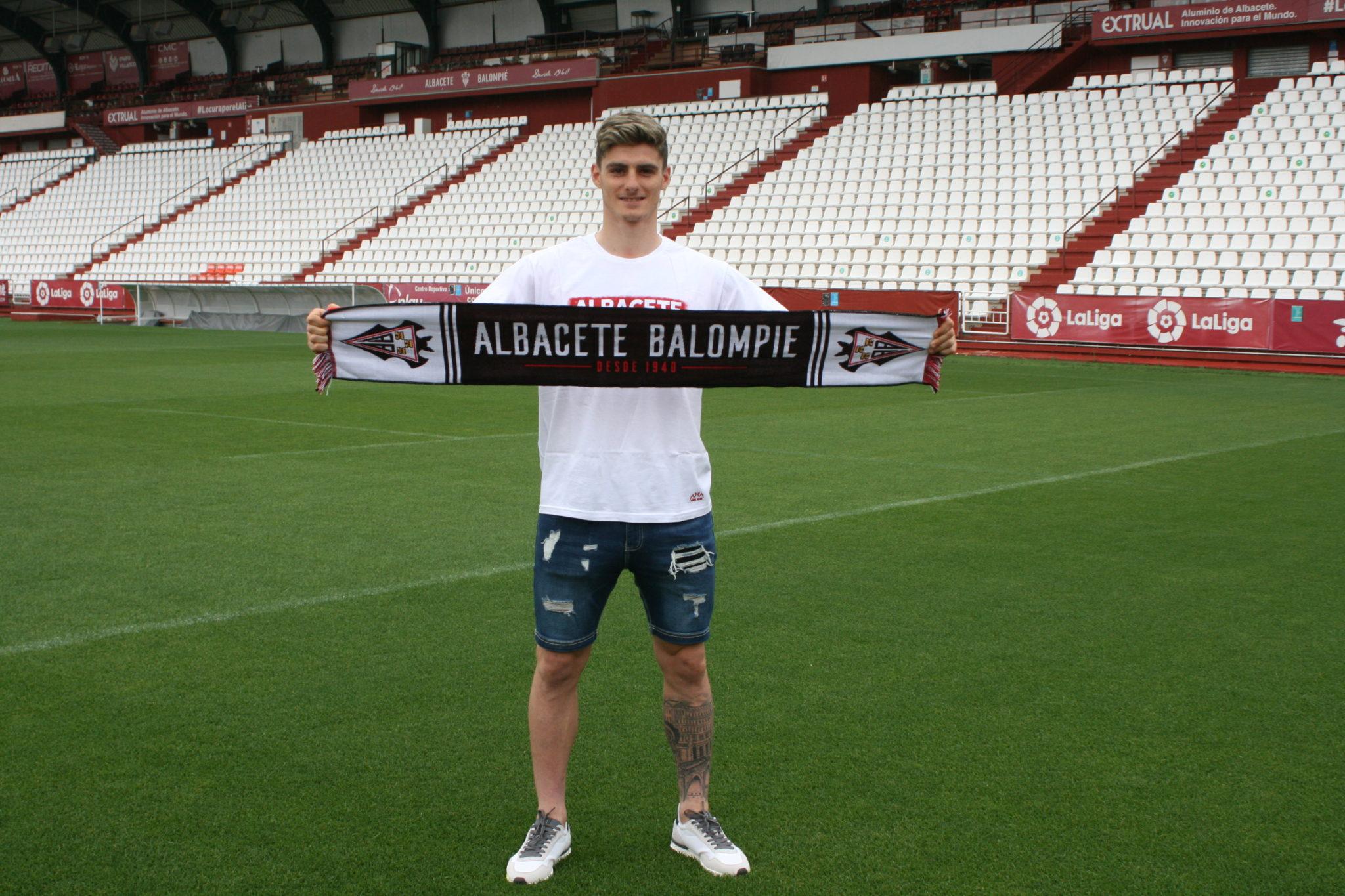 Eric Montes: «Fue muy fácil tomar la decisión de venir al Albacete»